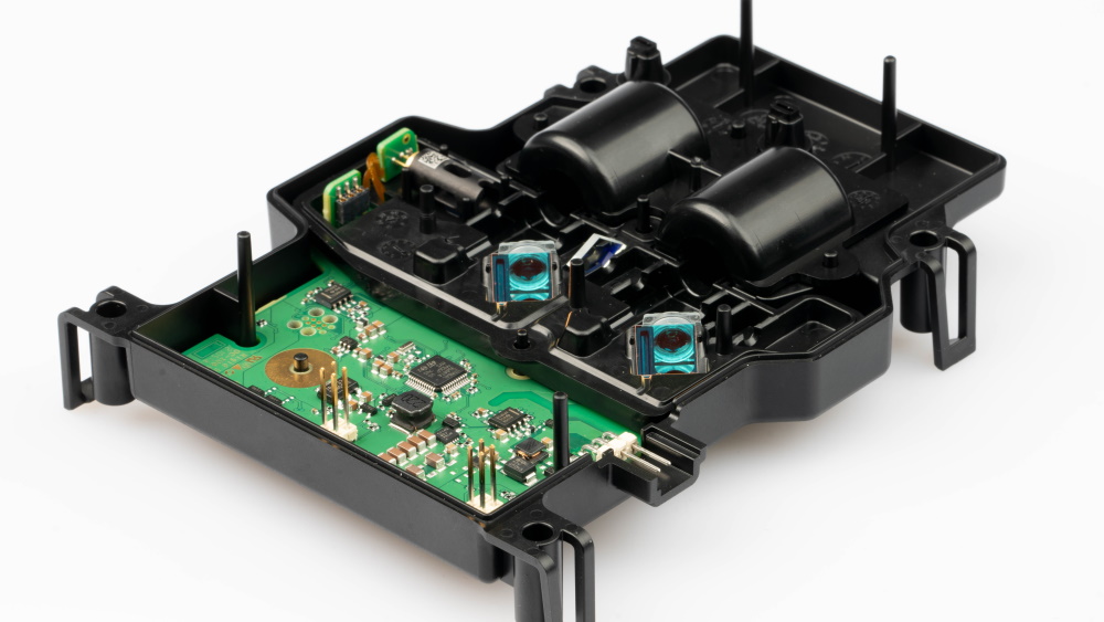 Gezonde lucht in auto door optische sensor Prodrive Technologies - High ...