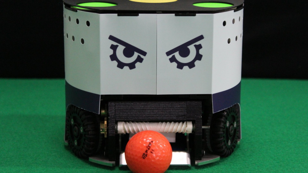 Roboteam Twente onthult zesde generatie voetbalrobots - High-Tech ...